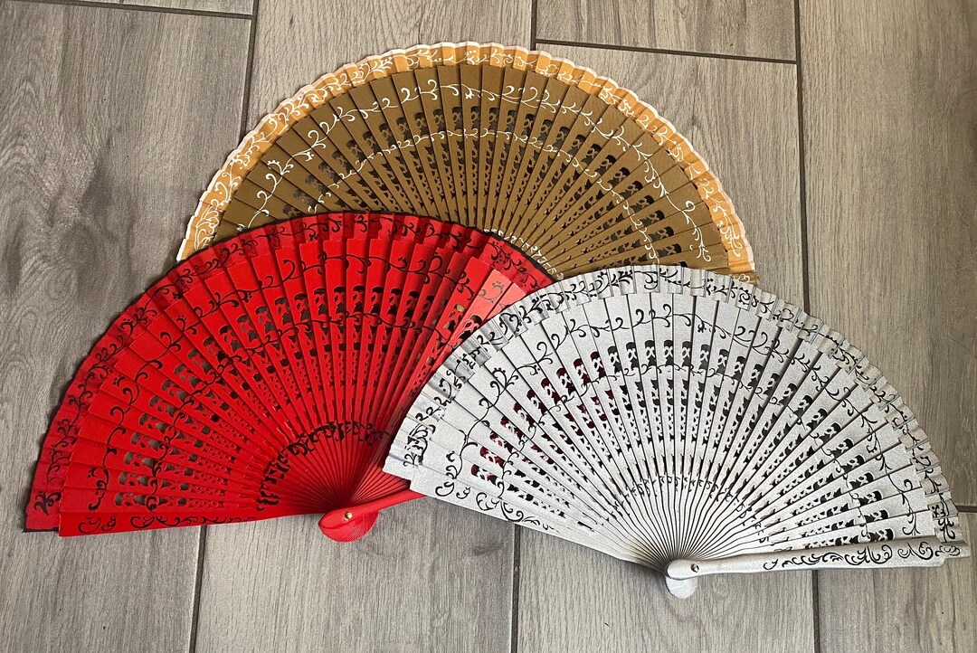 SPAIN IN HAND Spanish Hand Held Fan - Etsy