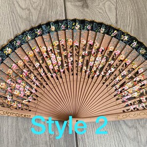 SPRING BREEZE Spanish Hand Fan - Etsy