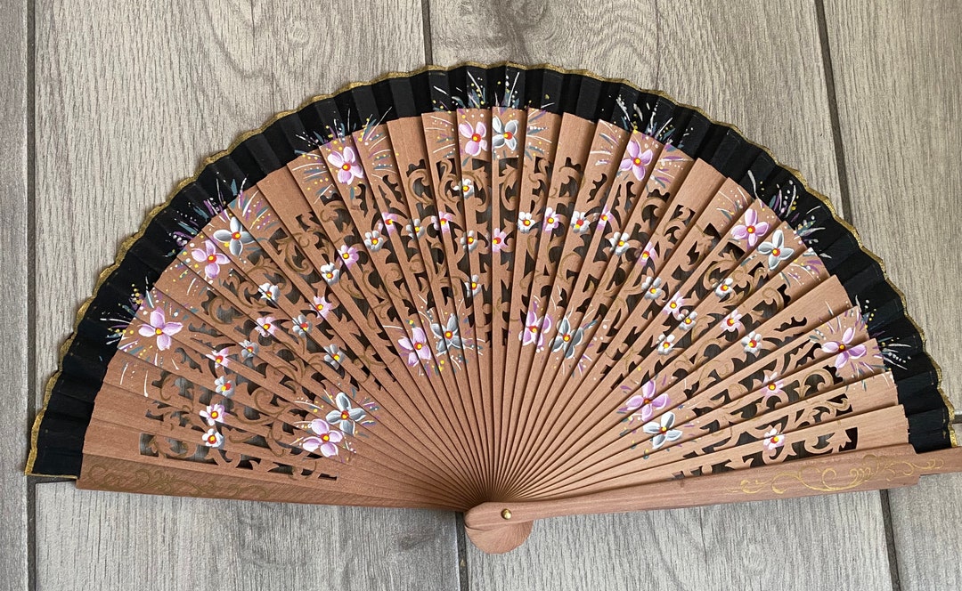 SPRING BREEZE Spanish Hand Fan - Etsy