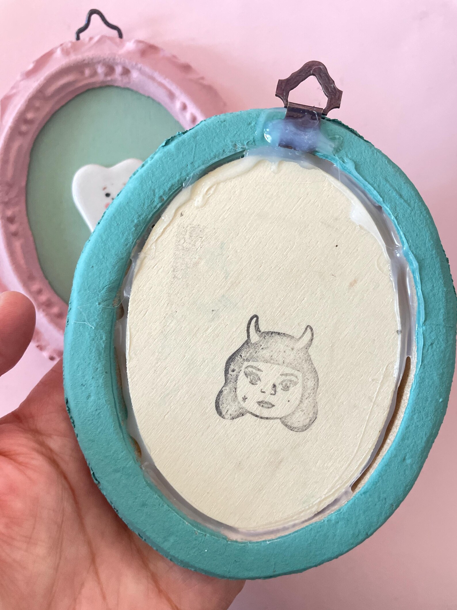 Small Ceramic Anthropomorphic Tooth Sculpture in Baroque Frame – Cute ...