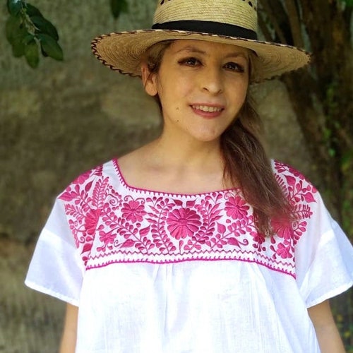 Floral Embroidered Mexican Blouse. Traditional Mexican Top. | Etsy