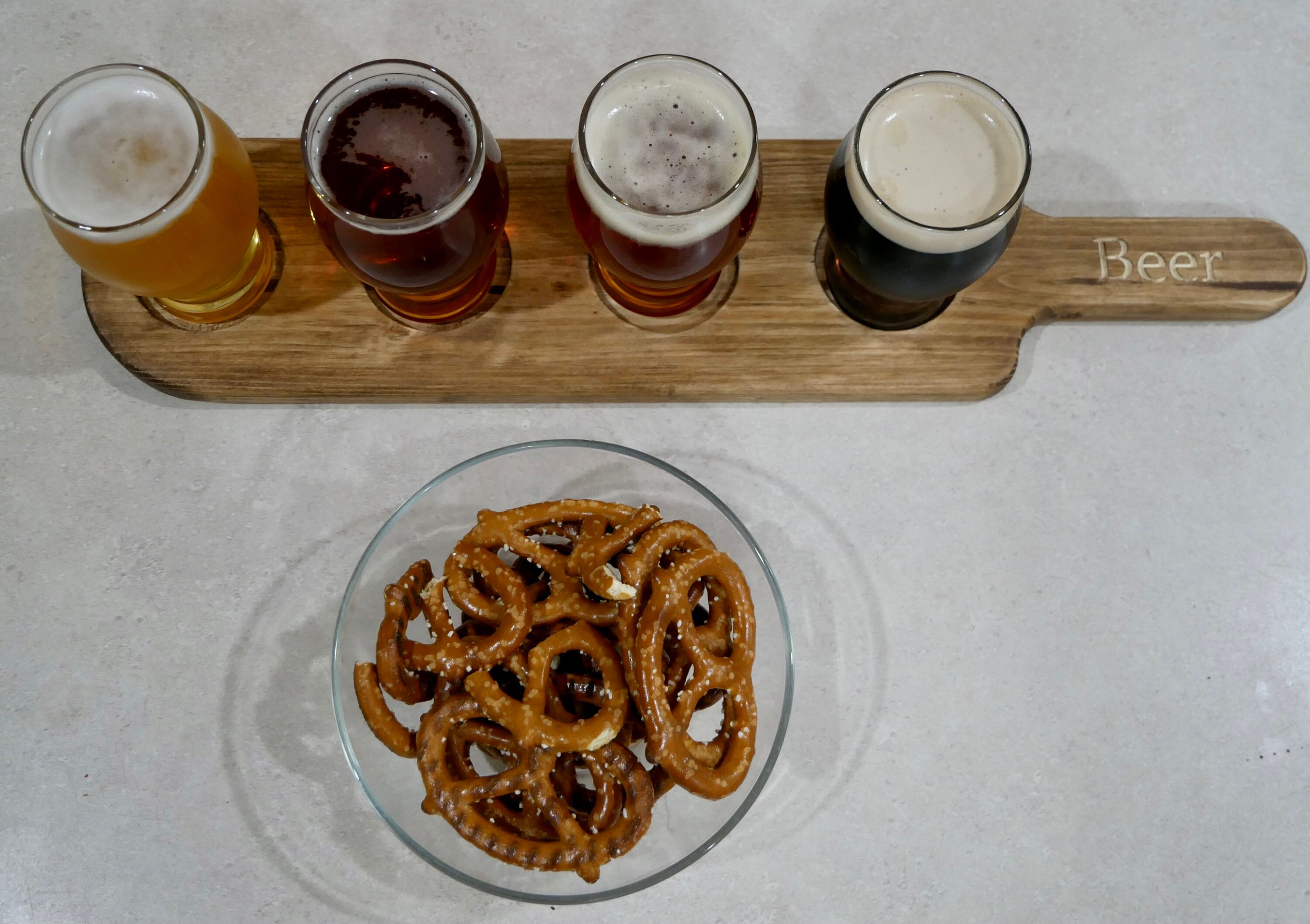 Beer Flight With Glasses - Etsy
