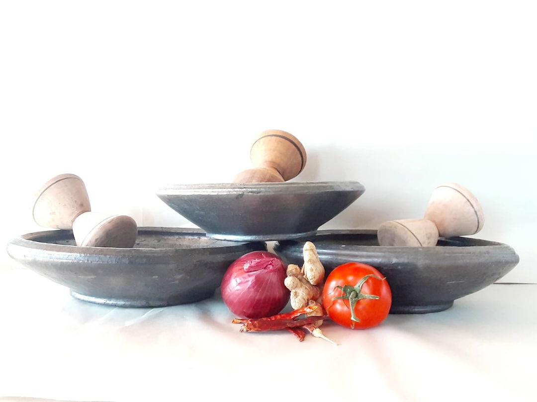 Handmade Clay Grinding Bowl: West African Asanka/apotowuaa - Etsy