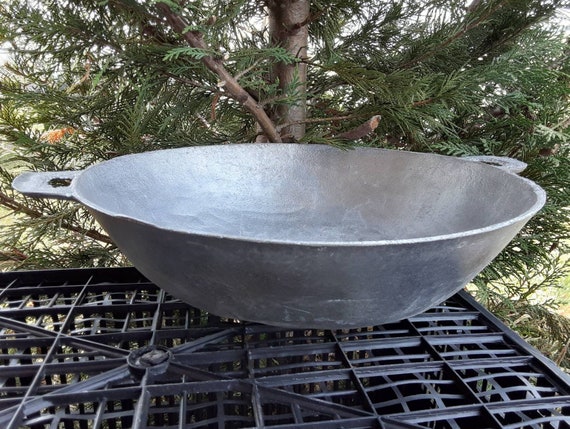 West African Traditional Hand-made Cast Aluminum Frying Pan - Etsy