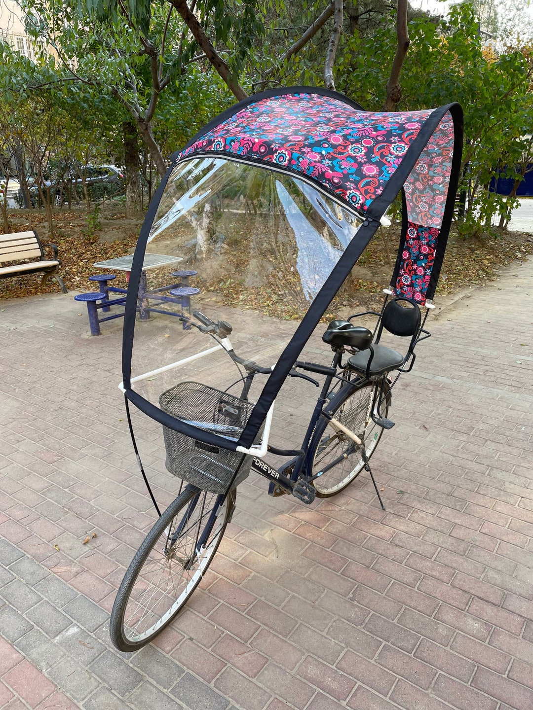 Bicycle Rain Hood With Multi-colored Floral Patterns and Flexible ...