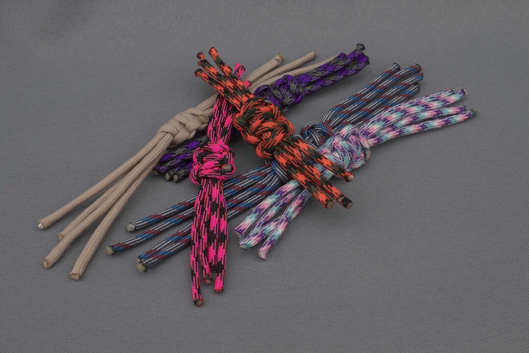 Paracord Cat, Dog, and Small Animal Spider Toss Toy, Random or Custom ...