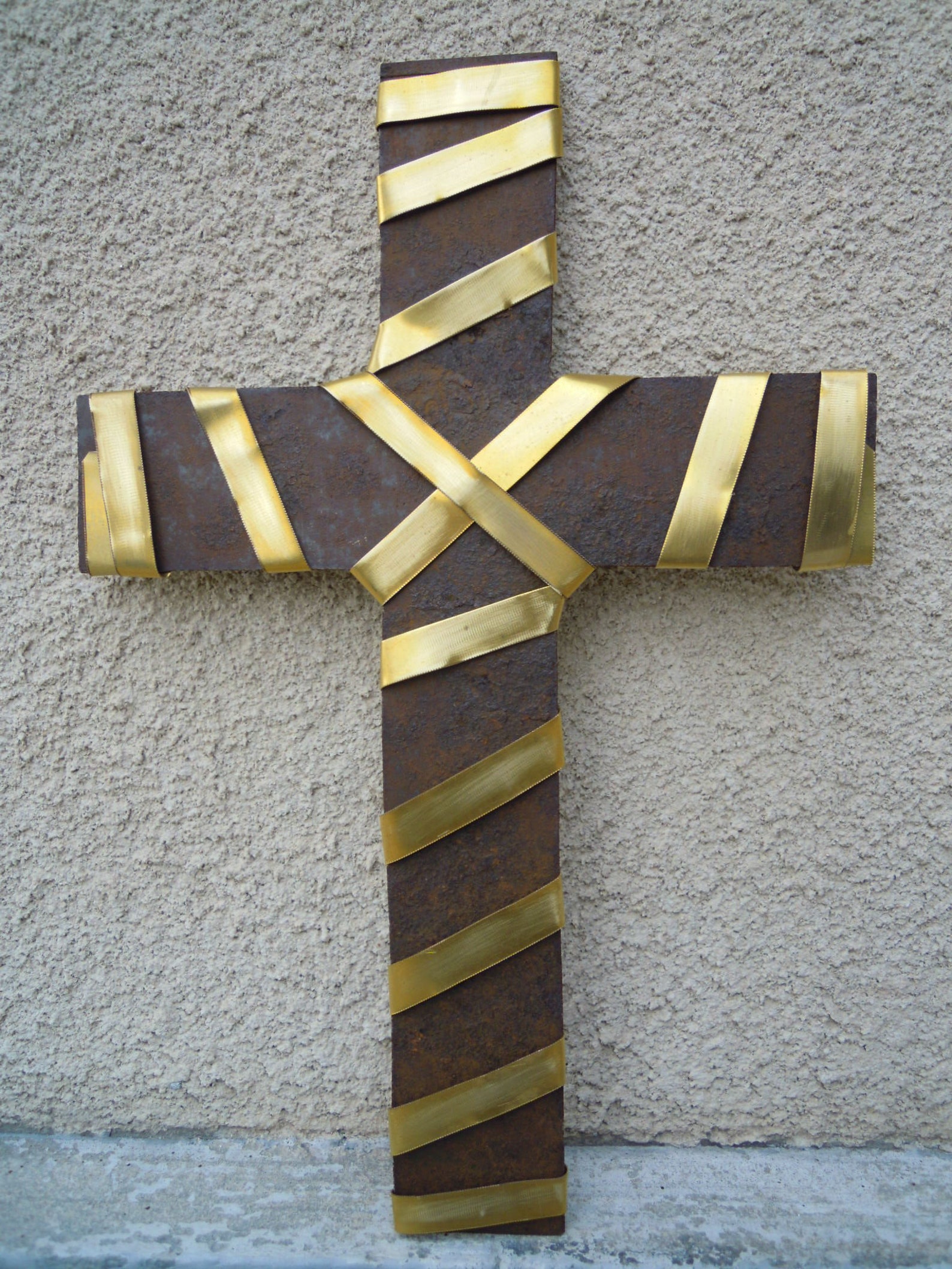 Metal Wall Cross, Rusty Cross, Intertwined - Etsy