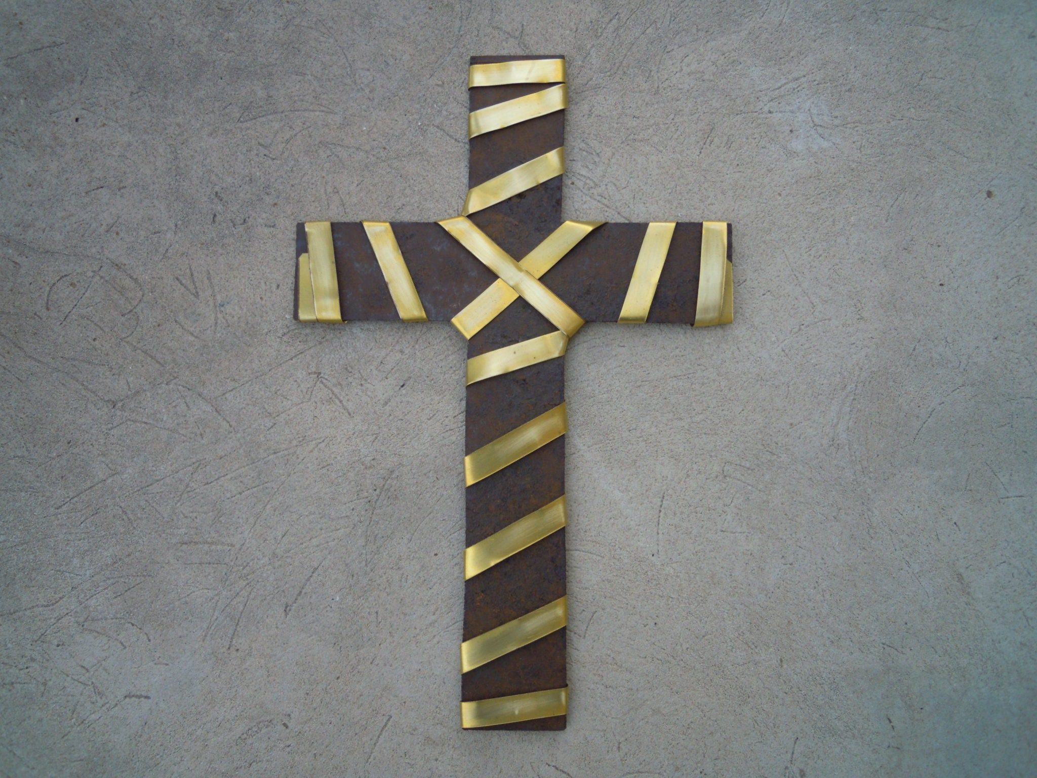 Metal Wall Cross, Rusty Cross, Intertwined - Etsy