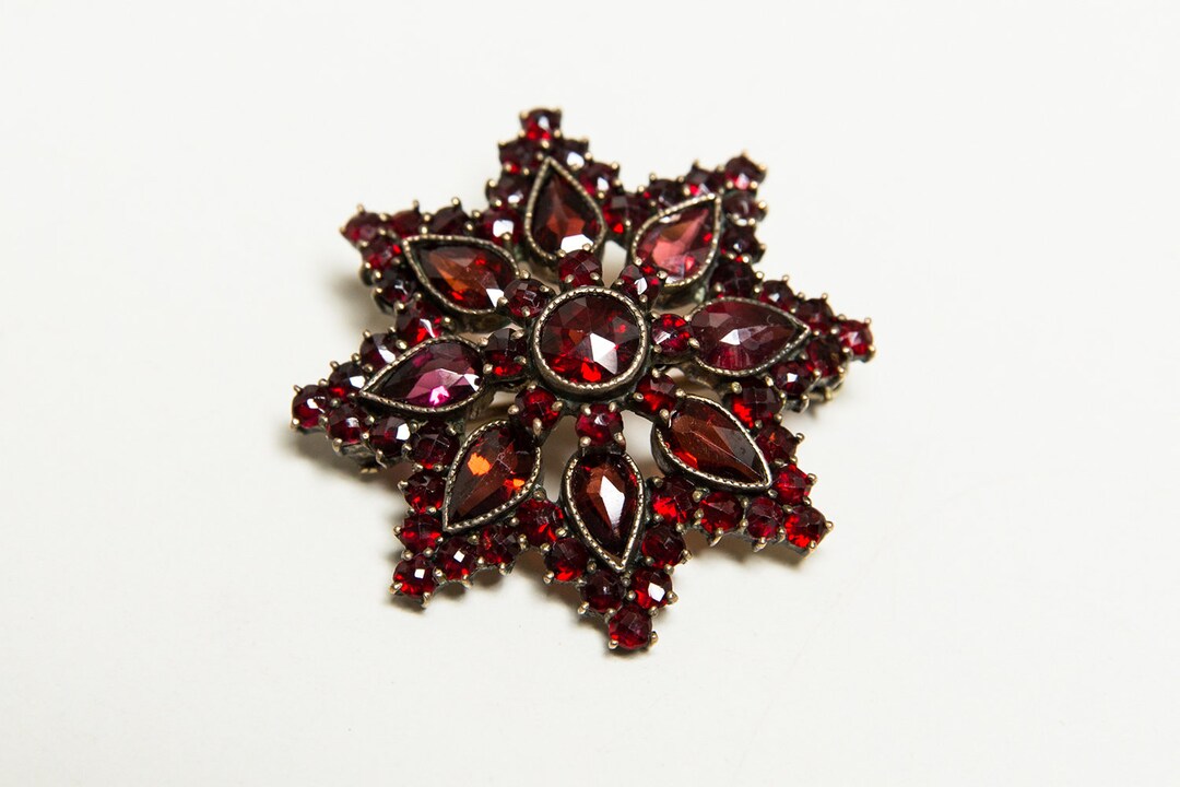 Old & Beautiful Floral Bohemian Garnet Brooch Pin Antique Heirloom ...