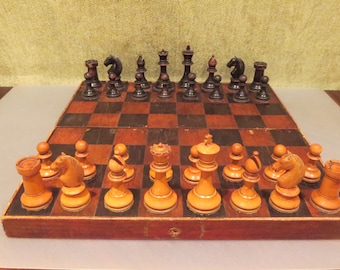 Antique chess set | Etsy