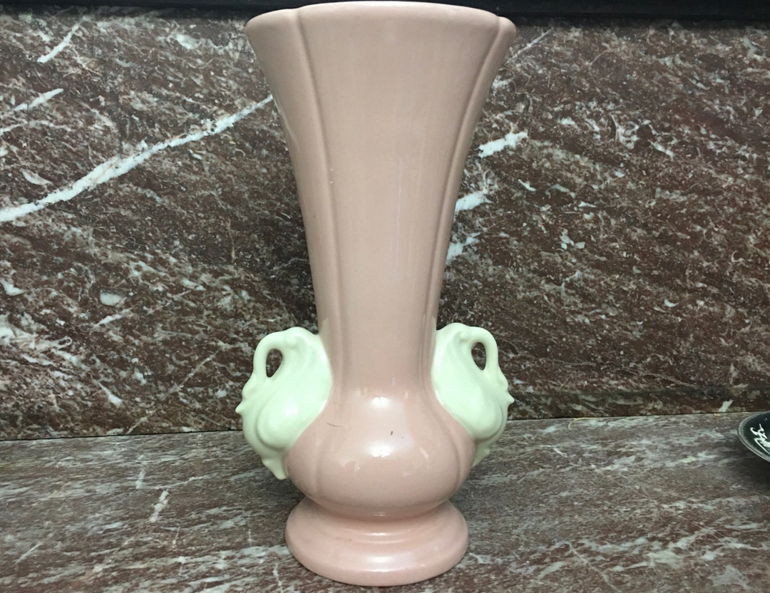 Mid Century Modern Chadwick China 8 1/2" Pink Vase With White Swans - Etsy