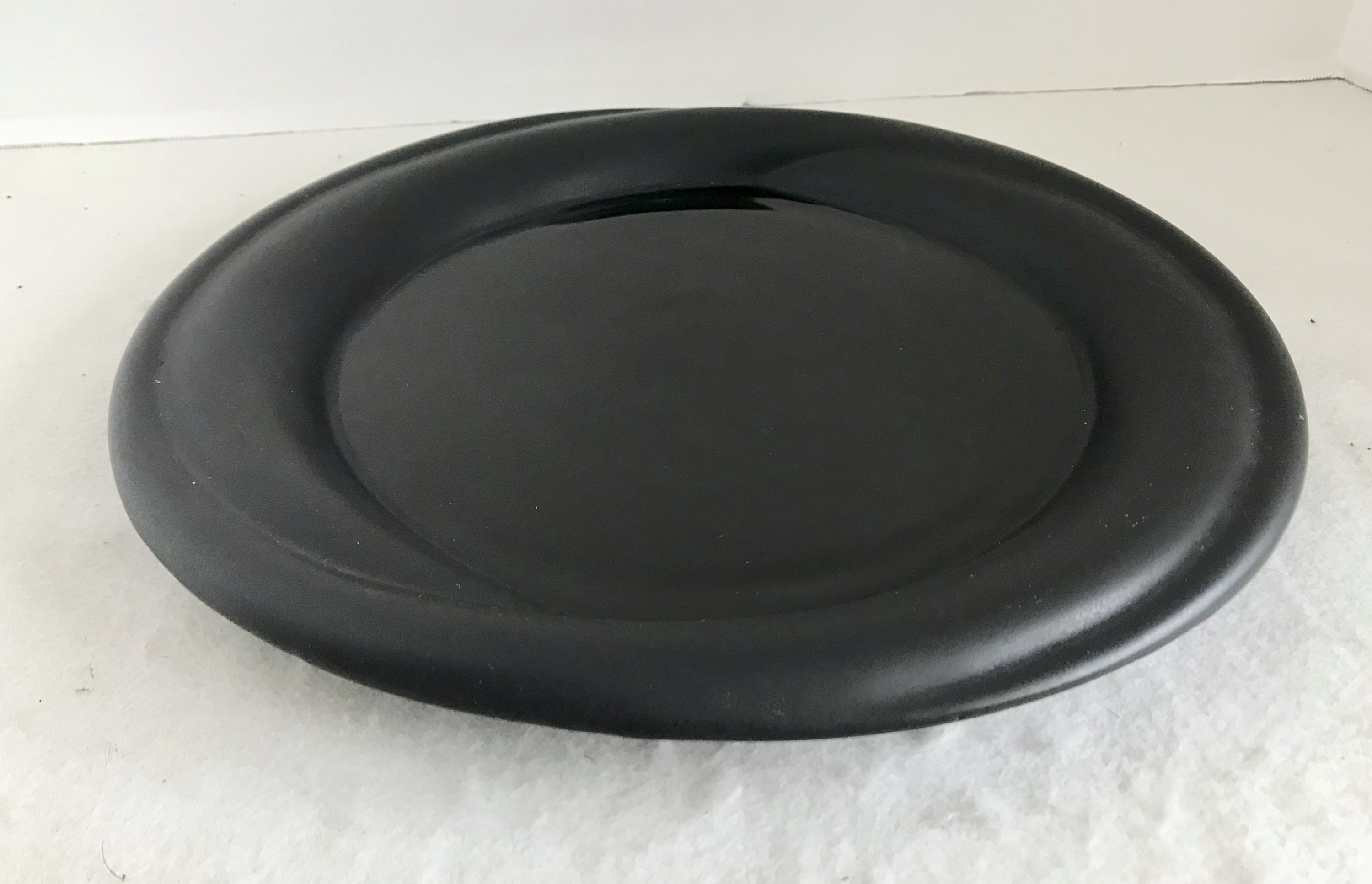 Peter Saenger Matte Black Art Pottery 11" Dinner Plate - Etsy