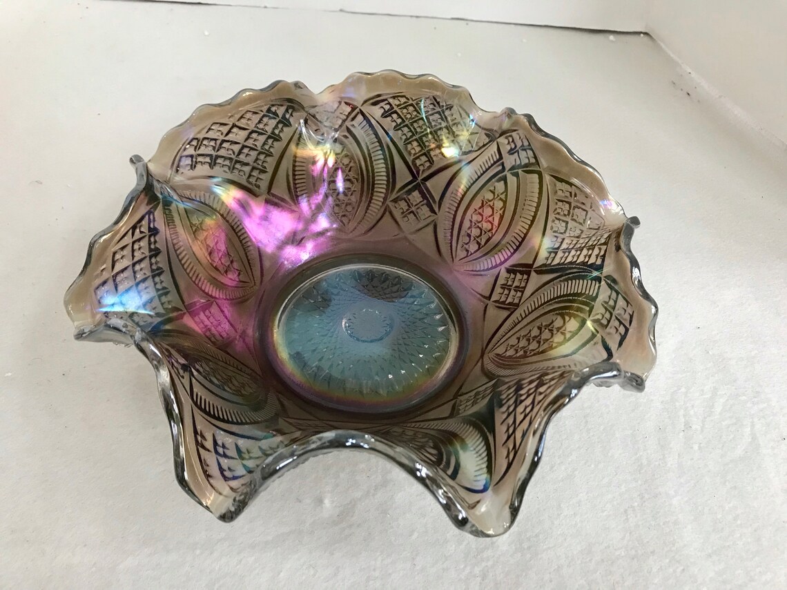 Imperial Glass Smoke Diamond Ring Ruffled 9 1/4 Carnival | Etsy