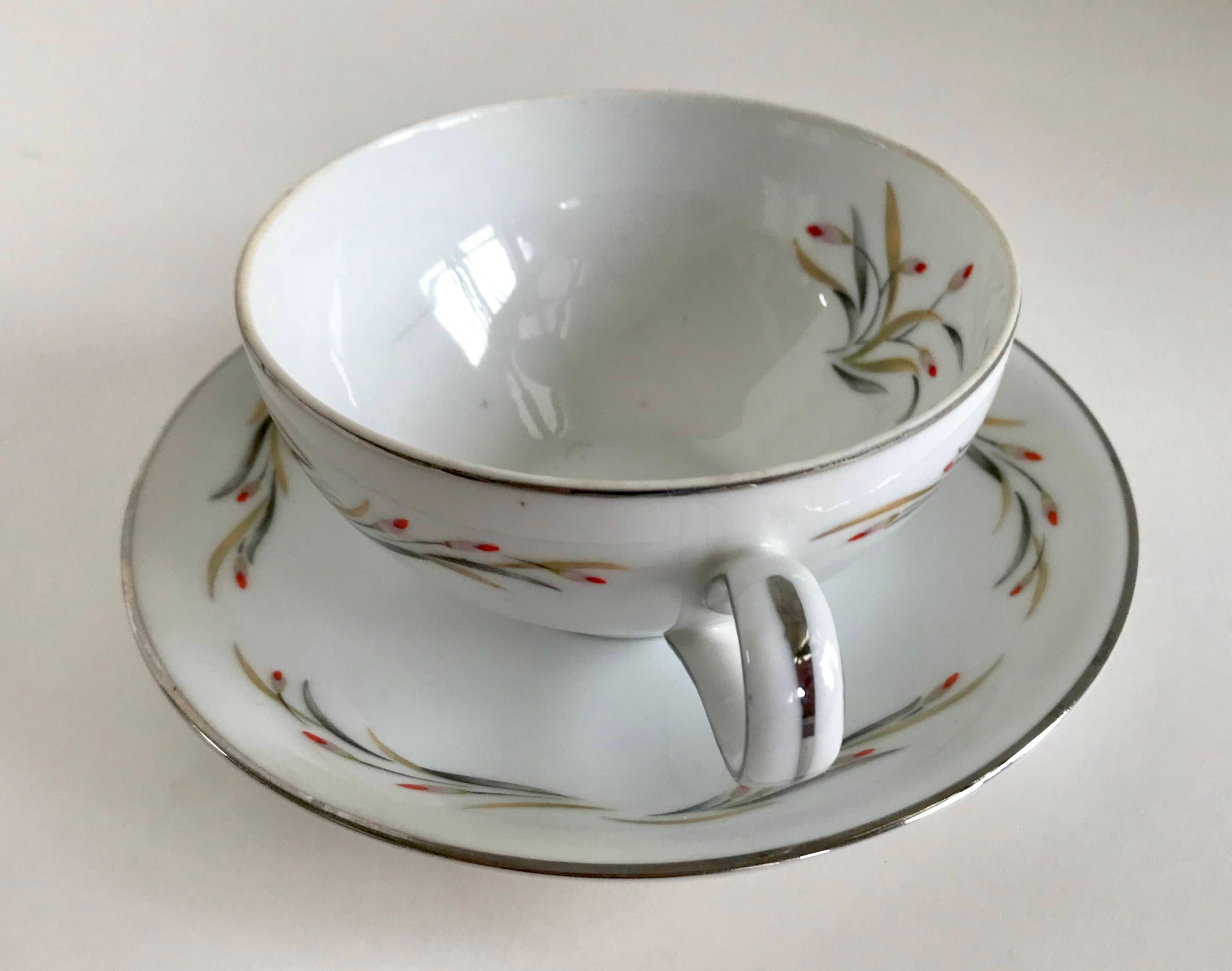 Hira Fine China Japan Nora Pattern 4181 Teacup and Saucer - Etsy