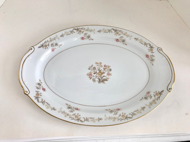 Vintage Yamato China Japan, Helana, 16 Inch, White Floral Serving ...
