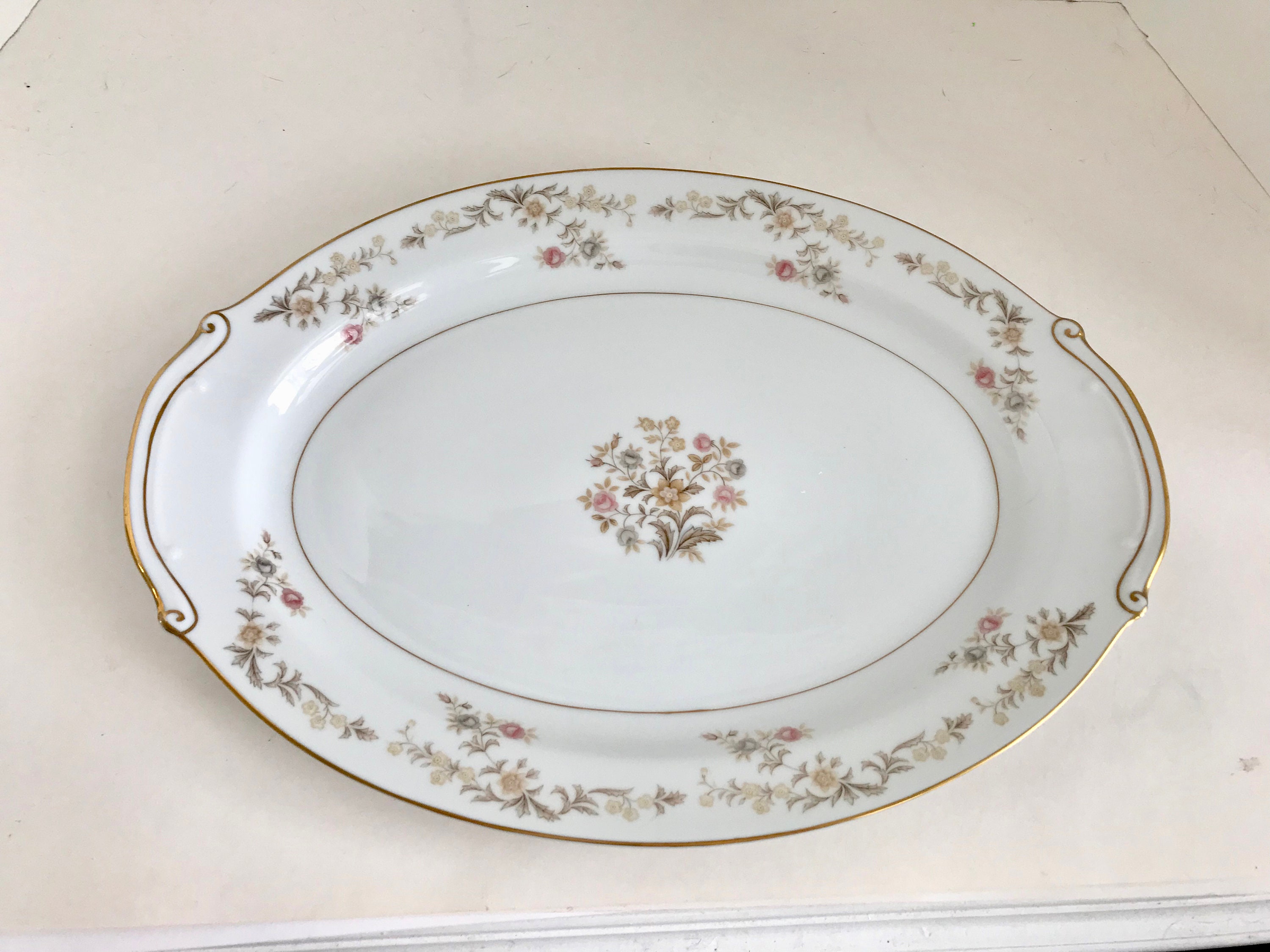 Vintage Yamato China Japan, Helana, 16 Inch, White Floral Serving ...