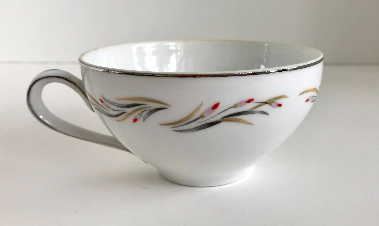 Hira Fine China Japan Nora Pattern 4181 Teacup and Saucer - Etsy