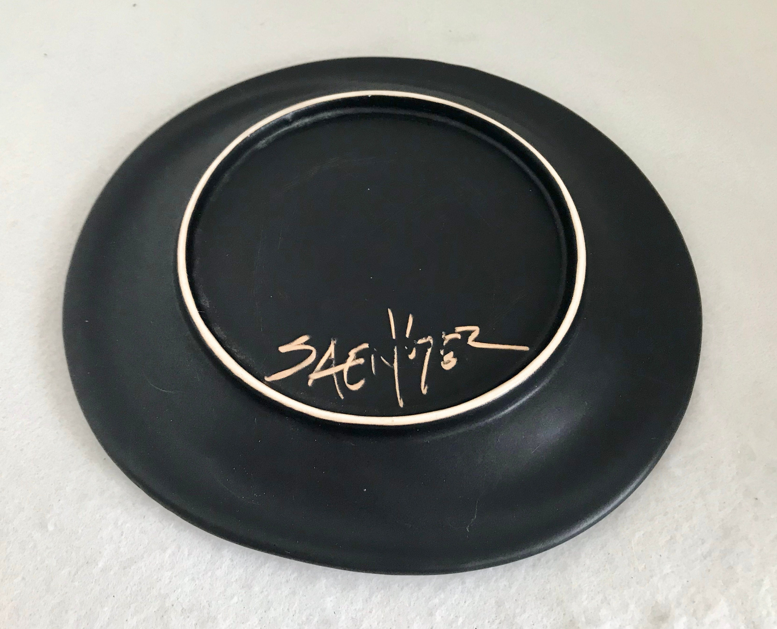 Peter Saenger Matte Black Art Pottery 7 1/4" Salad Plate - Etsy