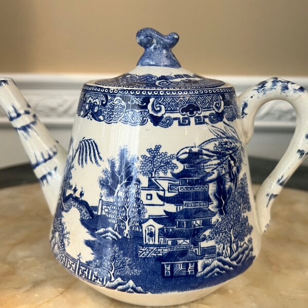 Blue Willow Teapot - Etsy