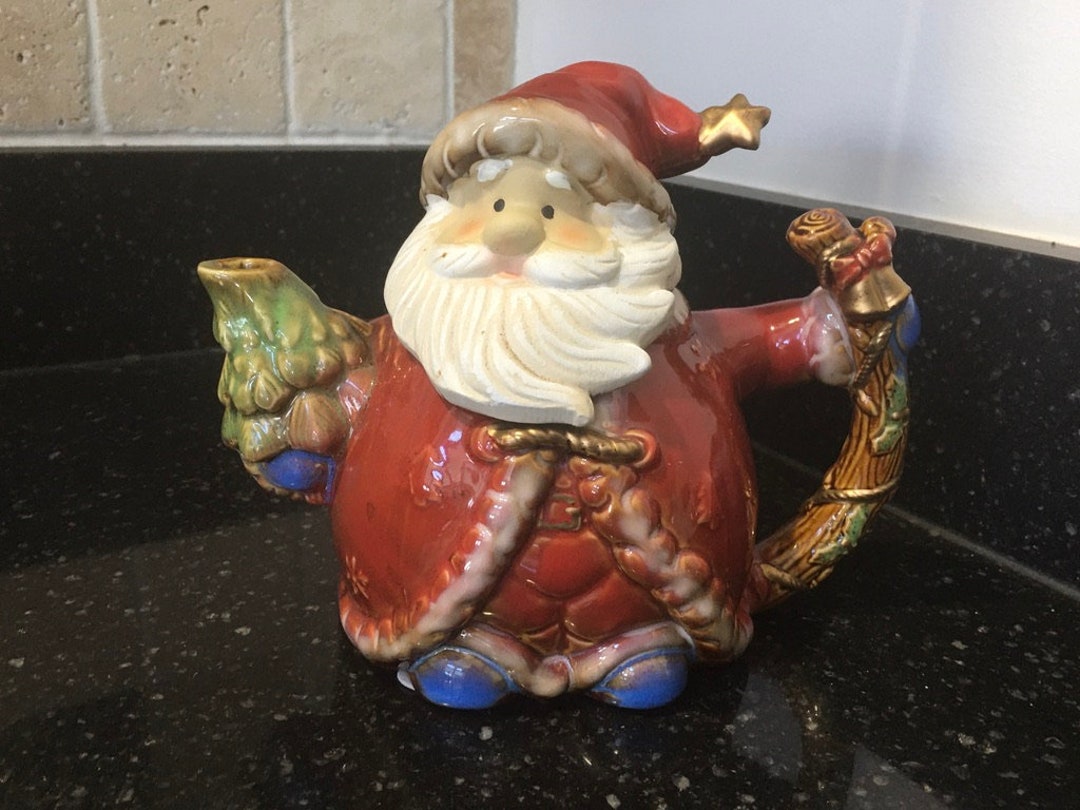 Vintage Santa 4 Cup Pottery Teapot - Etsy