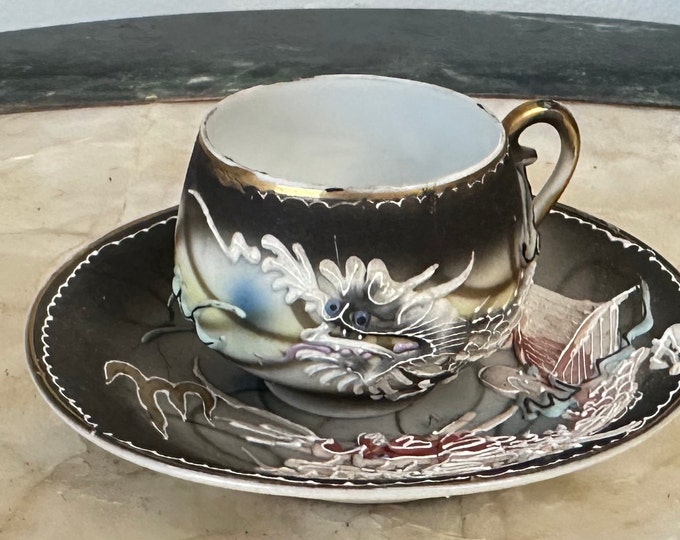 Vintage 1950s Dragon Ware 1955 Kutani Moriage Geisha Lithophane