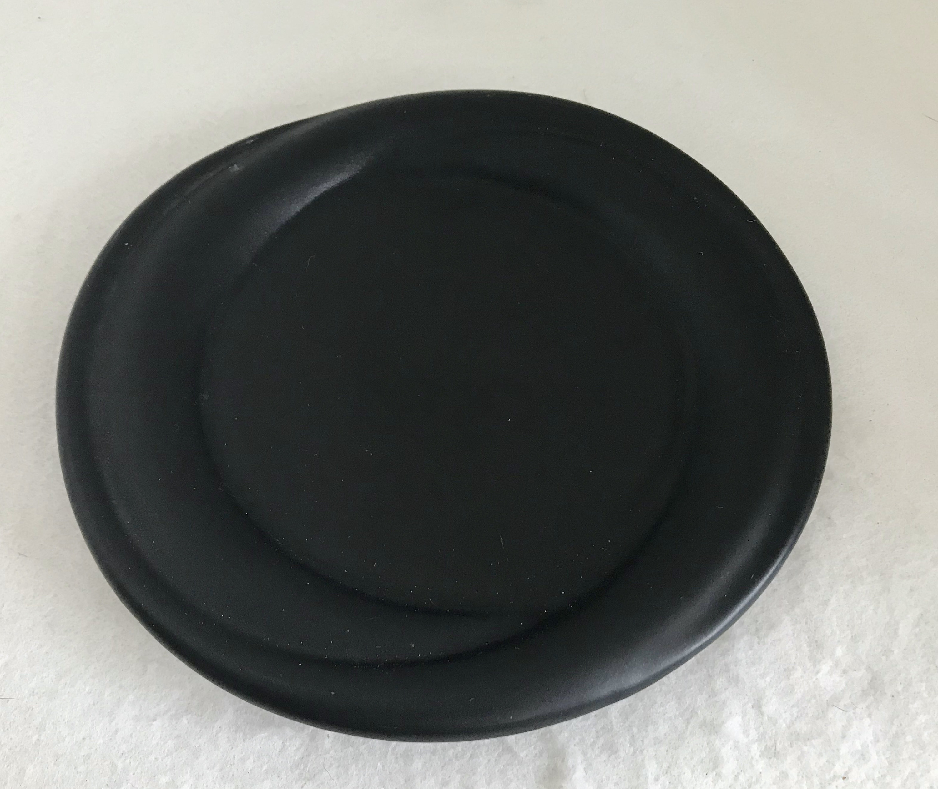 Peter Saenger Matte Black Art Pottery 7 1/4" Salad Plate - Etsy