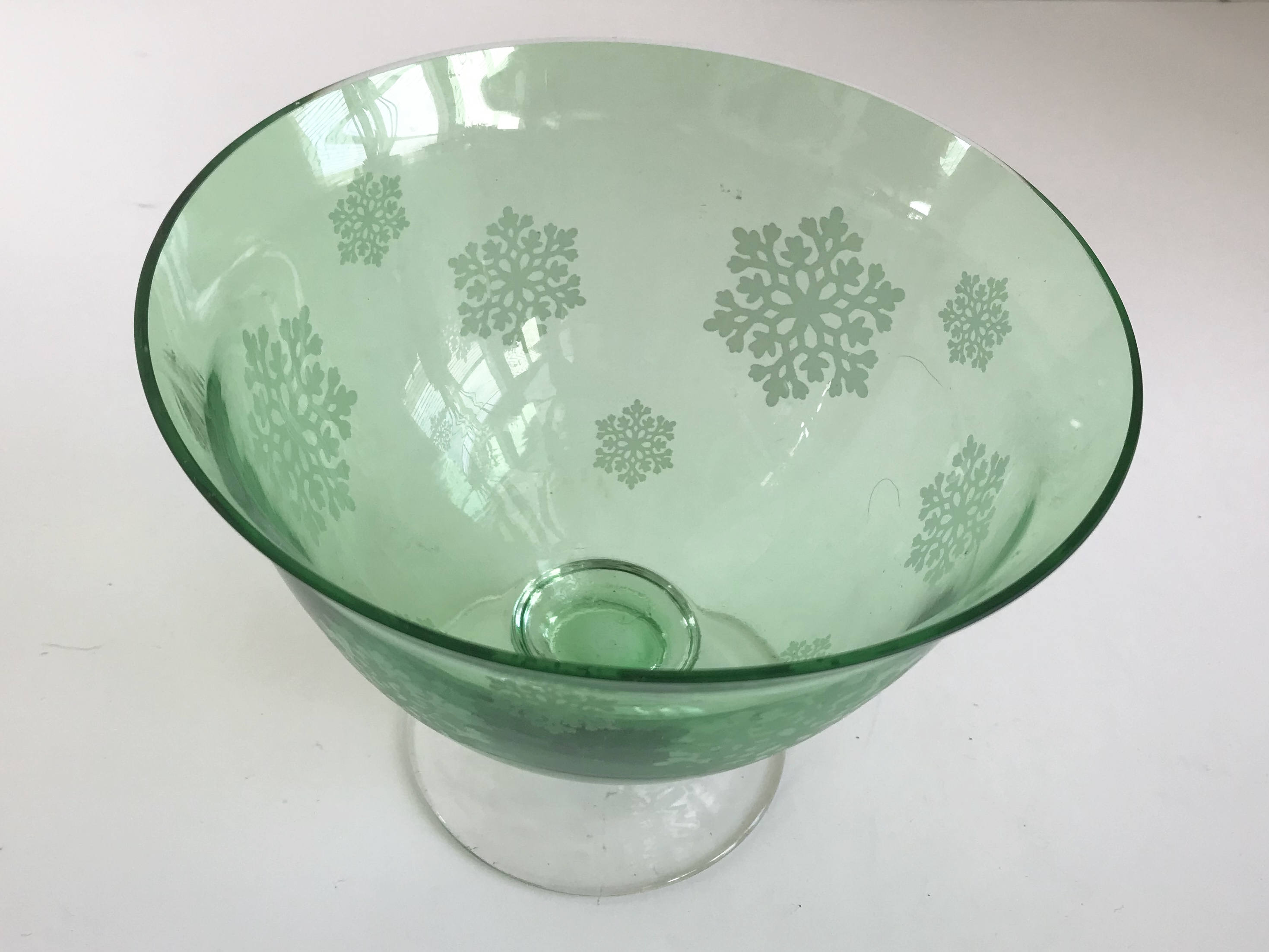 Green Snowflake Glass Snowflake Footed Bowl - Etsy