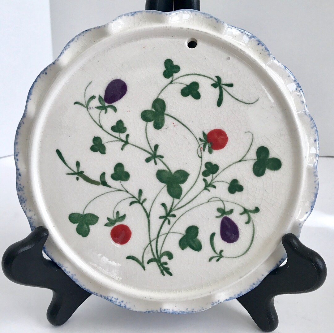 Vintage Mann Cote Basque Hand Painted 6 1/2" Round Trivet - Etsy