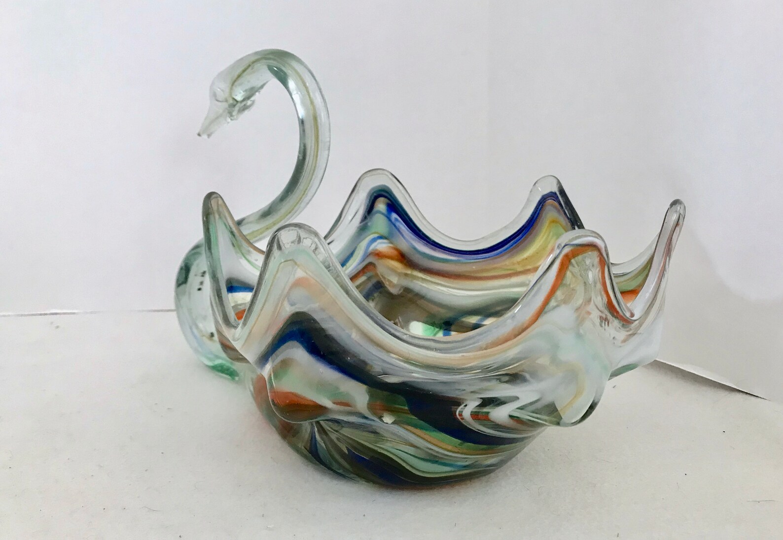 Sooner/ozark Blown Art Glass Swirl Cornucopia/centerpiece Swan Bowl - Etsy