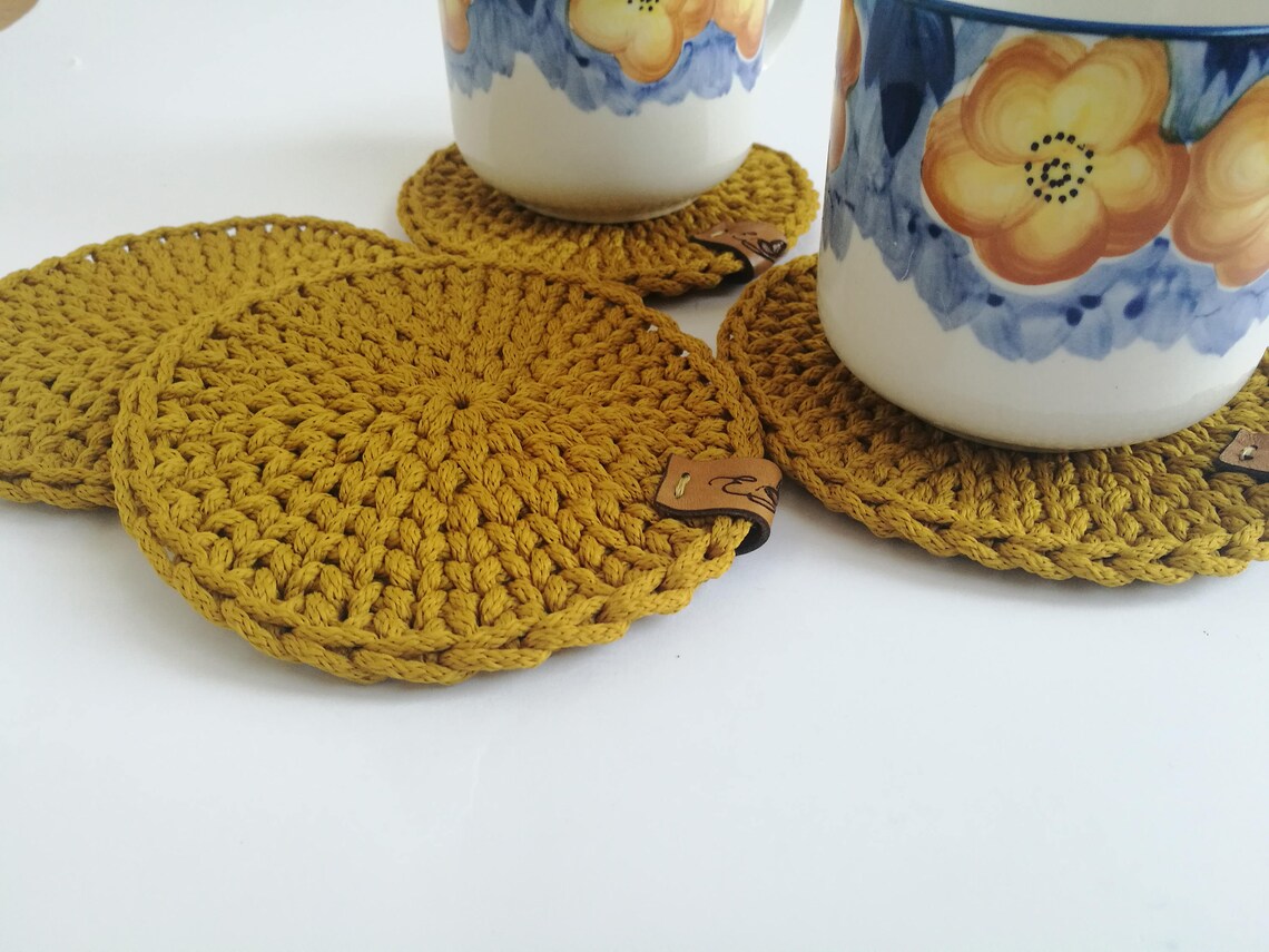 Round Coasters Set, Table Decor, Cup Coasters, Knitted Cup Pad ...