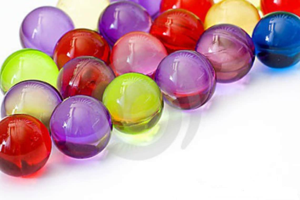 Mixed Colours 3.9g Bath Oil Beads Floral Fragrance Bath Pearls X 100 ...