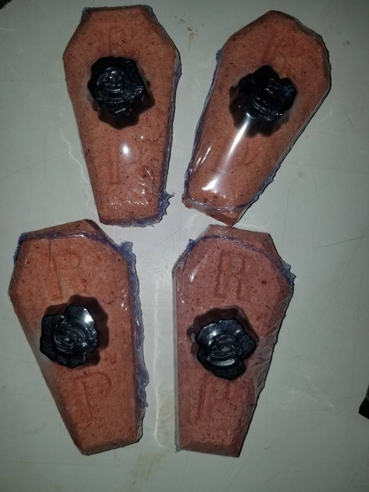 Handmade Coffin Bath Bombs, Halloween Bath Bombs - Etsy