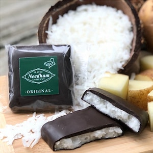 Maine Chocolate Gift Box: Needhams, Caramels, Blueberry Chocolate - Etsy