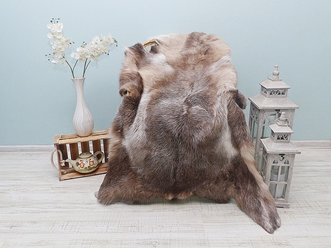 Rare Breed A-grade Natural Reindeer Throw Rug Rustic Wedding Decor ...