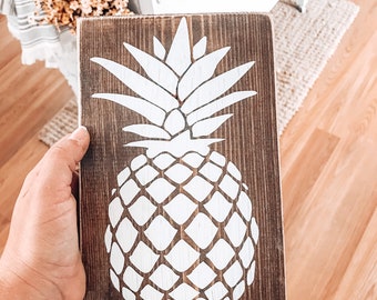 Wood Pineapple Sign | Etsy