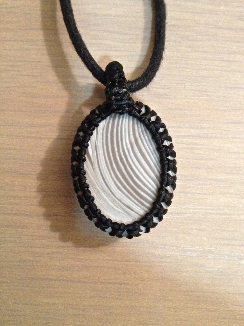 Australian Ribbon Stone Macrame Pendant Necklace - Etsy