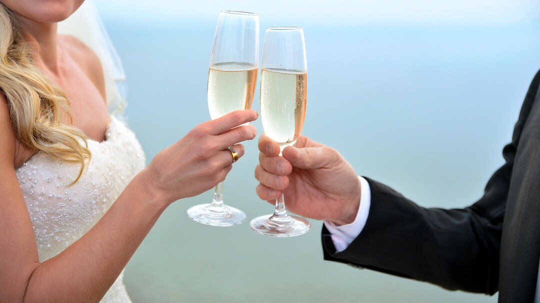 Custom Wedding Highlight Video Slideshow: Romantic Photo Montage ...
