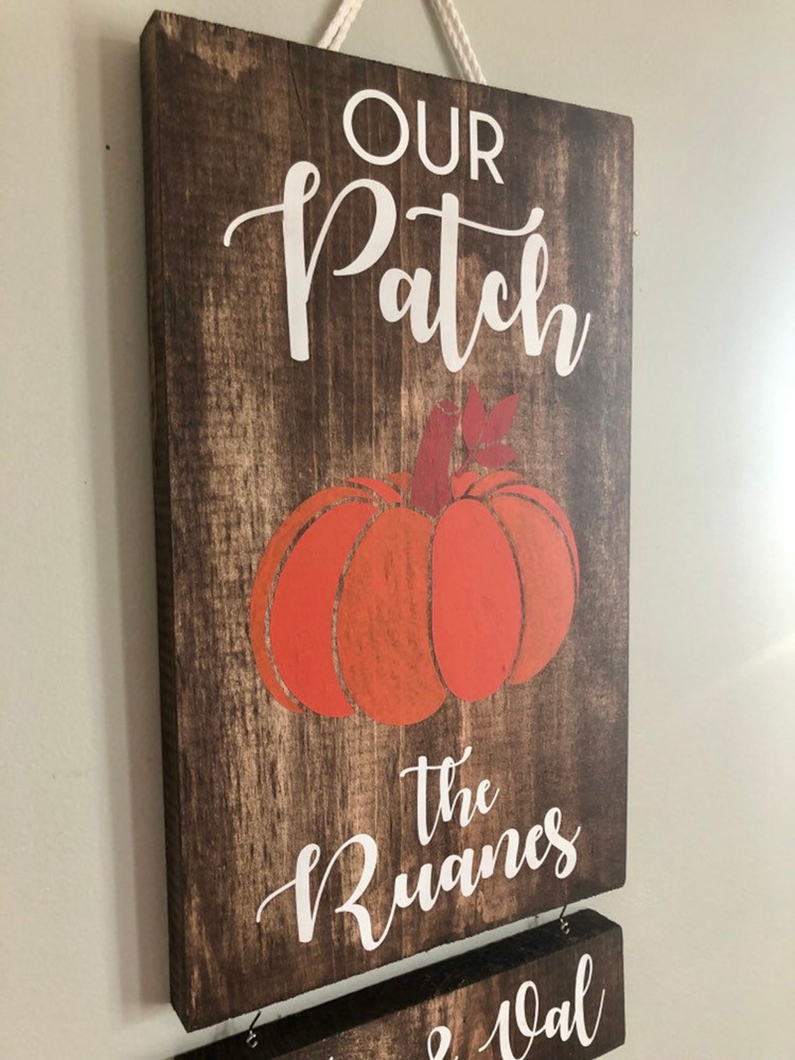 Personalized Farmhouse Family Sign / Fall Decor / Pumpkin - Etsy
