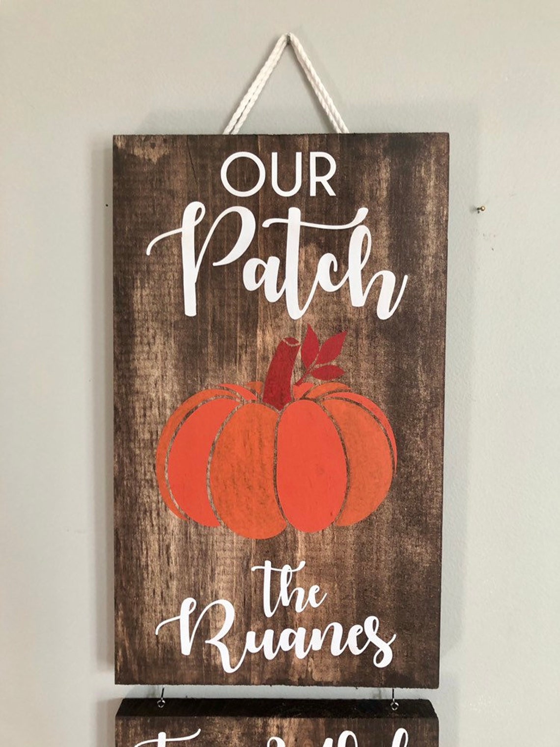 Personalized Farmhouse Family Sign / Fall Decor / Pumpkin - Etsy