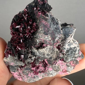 Amazing Color! Erythrite Crystal Cluster, Pink Erythrite Crystal - Etsy
