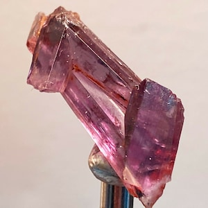 Rarest Piece ! Red Orange, V Shaped, Color Change Csarite Diaspore ...