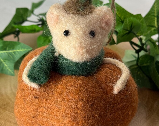 Autumn Halloween Felt Mouse Hanging Decoration - Etsy