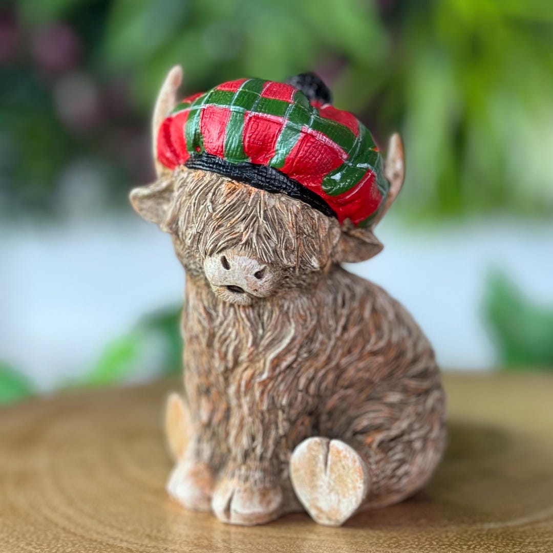 Highland Cow Wearing Tartan Hat Resin Ornament - Etsy