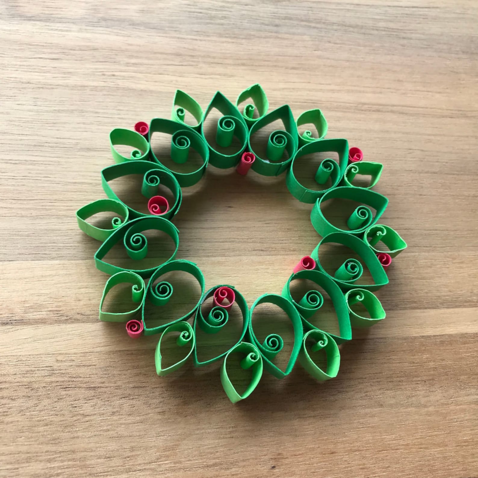 Quilling Green Wreath PDF File & Online Video Pattern and - Etsy