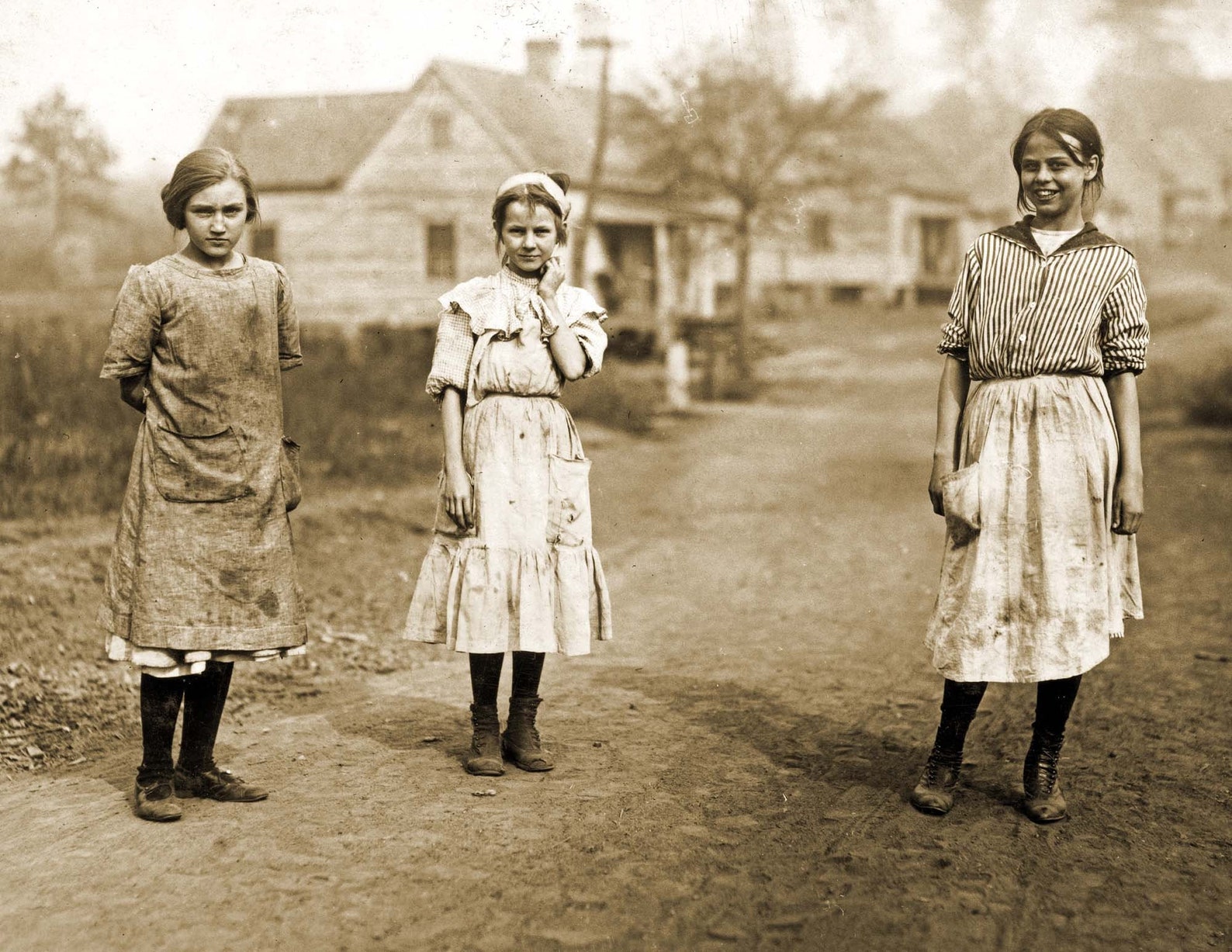 1913 Young Cotton Mill Girls, Kosciusko, Mississippi Vintage Old Retro ...