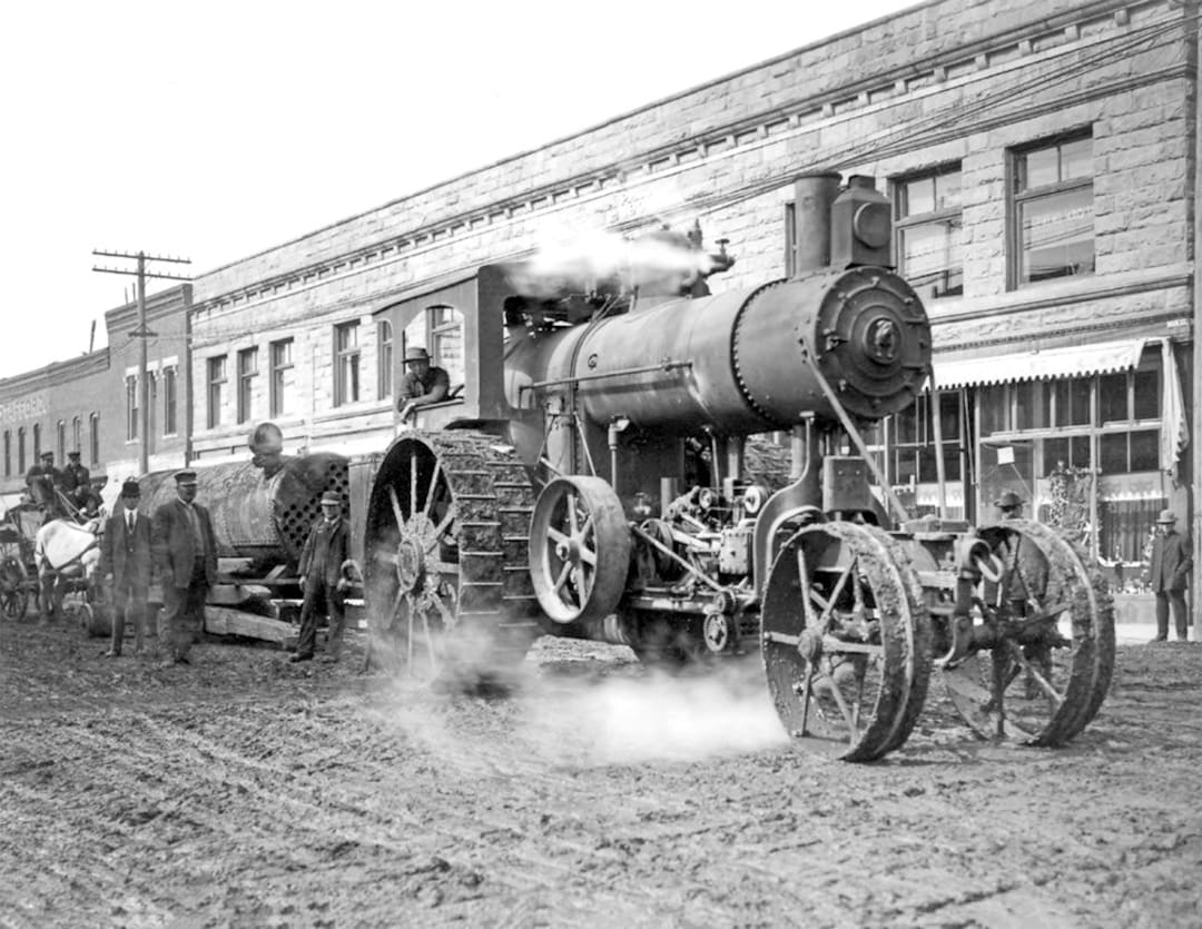 Avery Steam Engine Tractor Vintage Photo: Lewistown Montana Art Print ...
