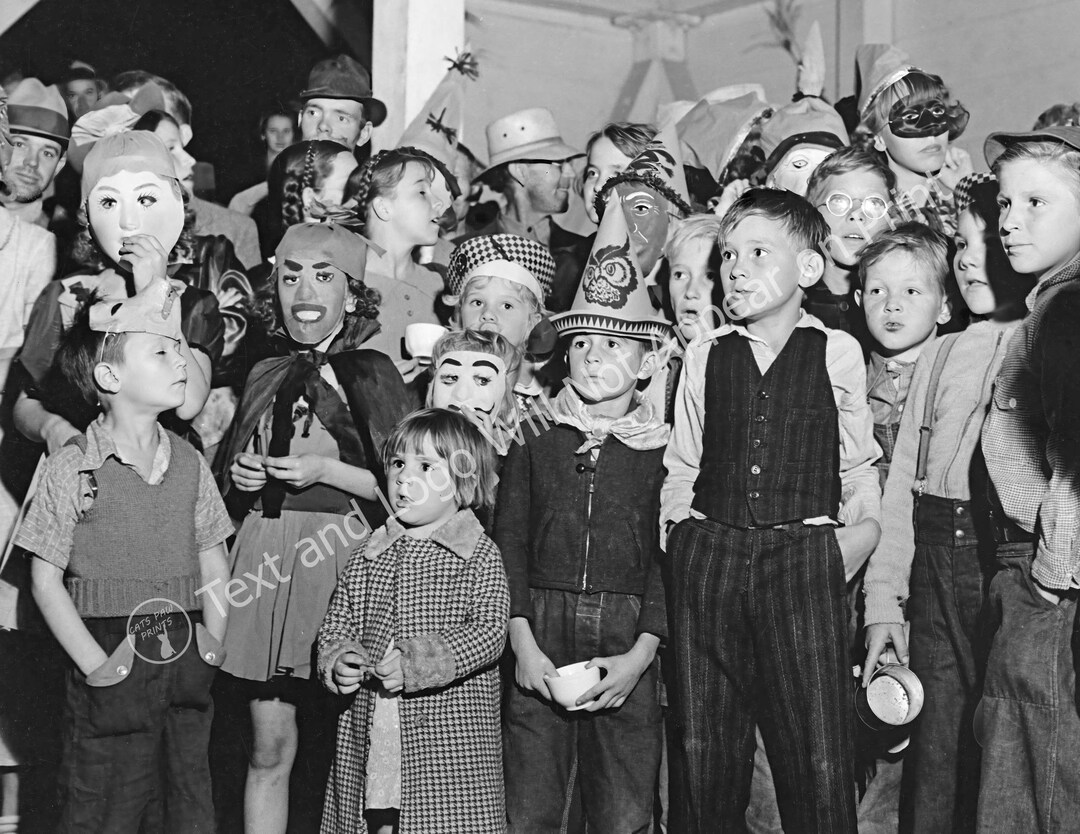 1938 Kids in Costume at Halloween Party, California Vintage Old Photo ...