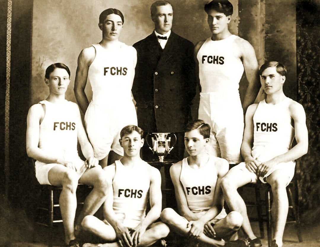 1906 Fergus County HS Athletes, Lewistown, MT Vintage Photo 8.5" X 11 ...