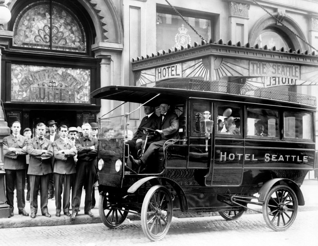 1895 Seattle Hotel & Bus Vintage Photograph Art Print (8.5" X 11") - Etsy
