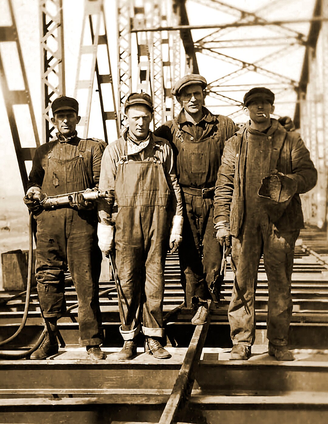 1922-1925 Riveting Gang Missouri Bridge Vintage Photograph - Etsy